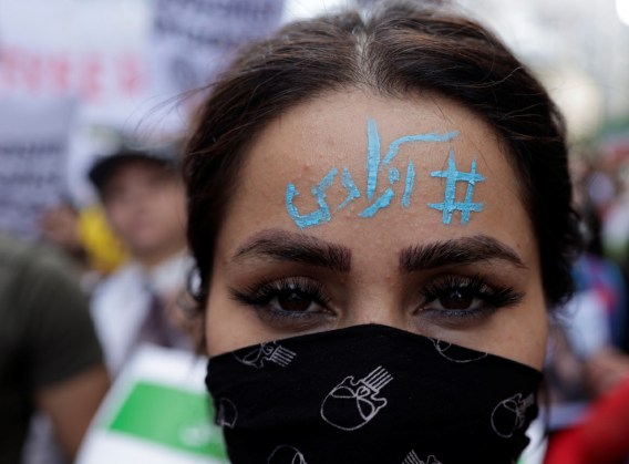 Iran: senza velo e senza paura